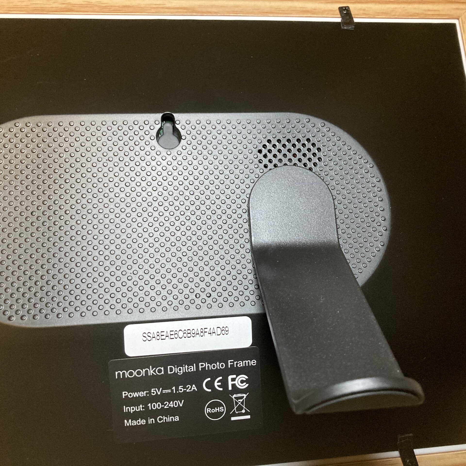 【レビュー】moonka デジタルフォトフレームの使用感をご紹介 | kanatunのメモ書き